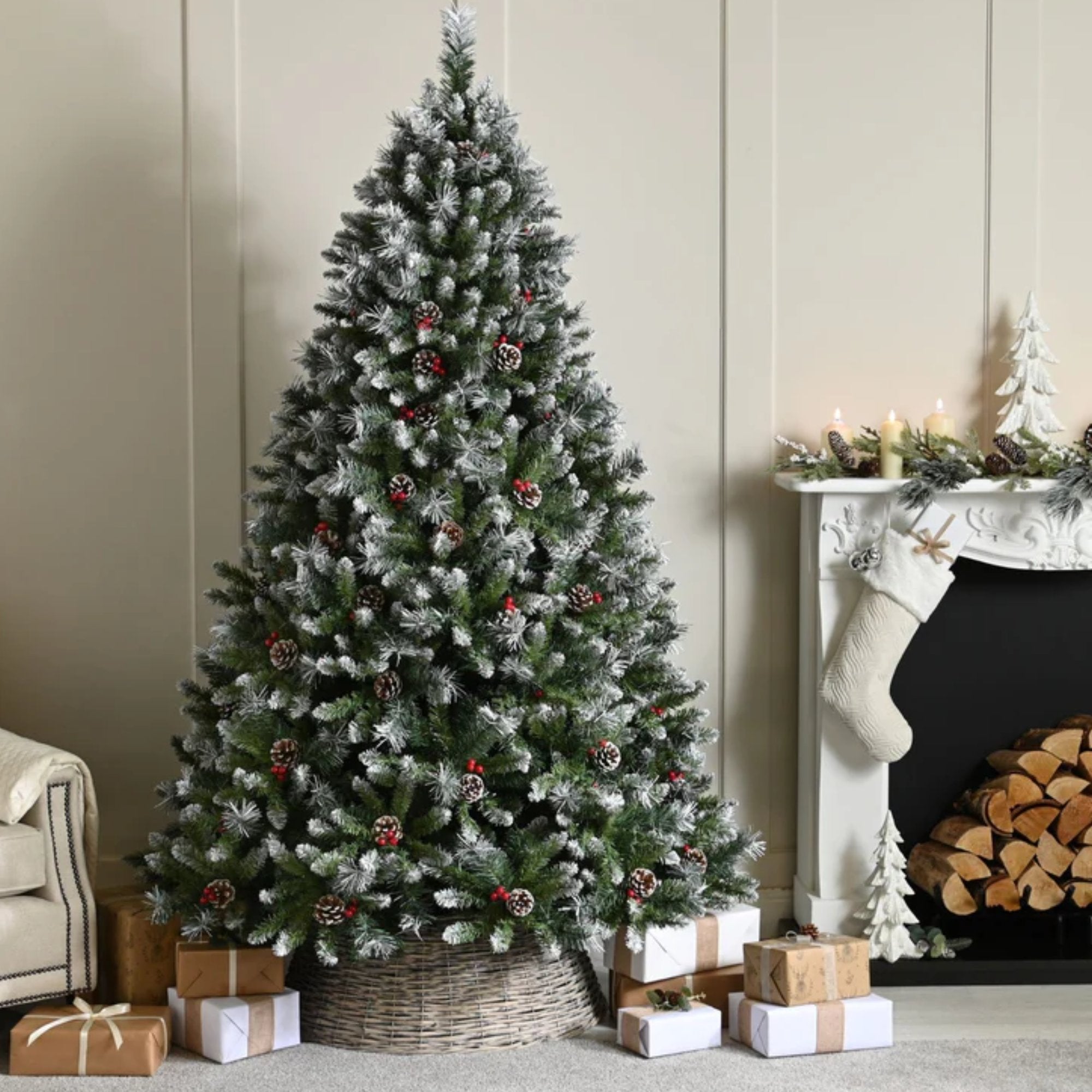 Artificial Christmas Trees - Realistic Christmas Trees - UK Christmas World
